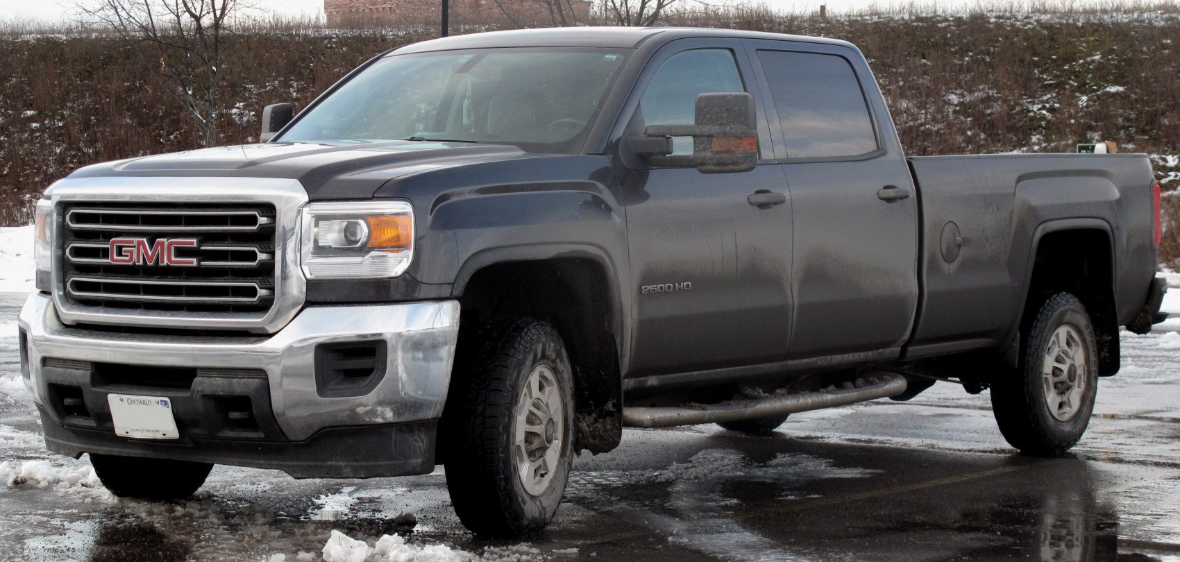 GMC Sierra HD Crew Cab Long Box 3500 6.0 V8 (360 Hp) DRW Automatic